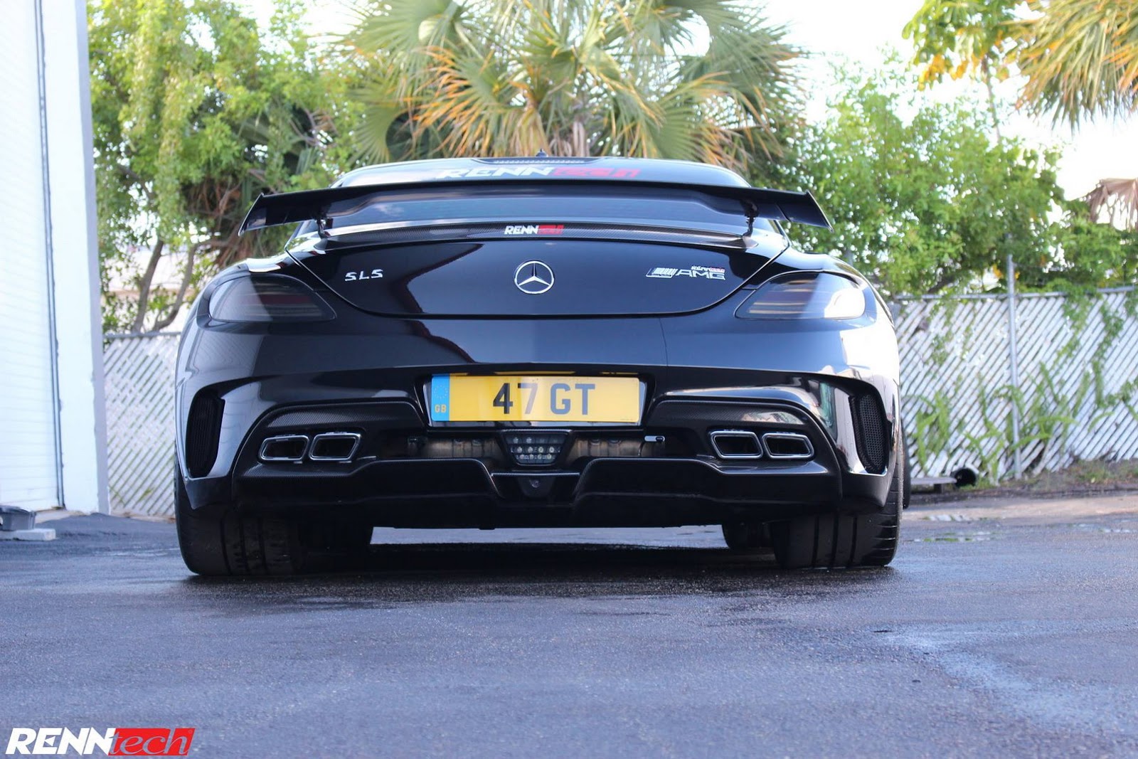 Mercedes-Benz SLS AMG Black Series by RENNtech | Vehiclejar Blog